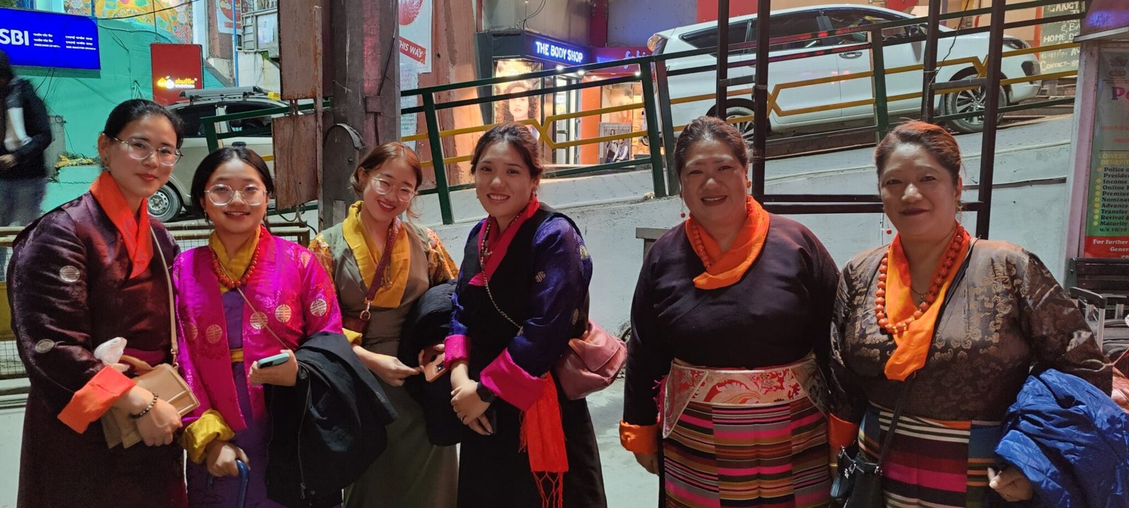 Losar Festival - Experience the Beauty of Tibetan New Year